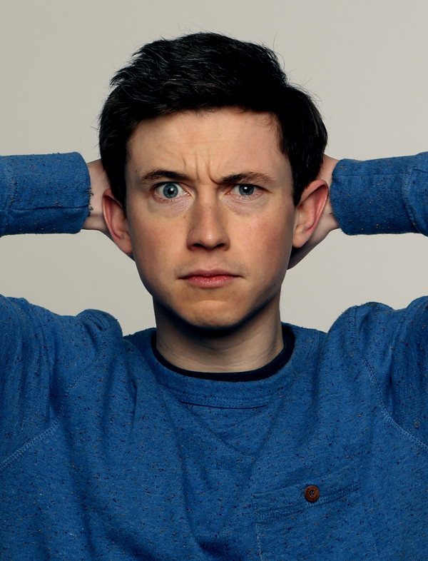 comedy cv - the UK's largest collection of comedians biogs and photos